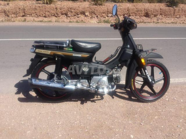 C90 à vendre dans Tout le Maroc dans Motos | Avito.ma